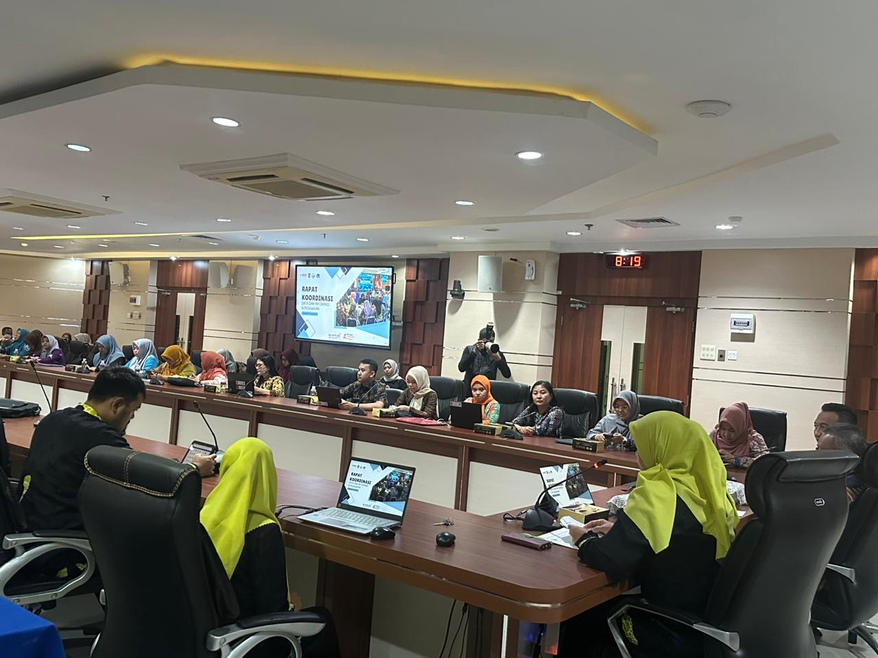 DATA & INFORMASI – Badan Kepegawaian dan Pengembangan Sumber Daya Manusia Pemerintah Kota Batam